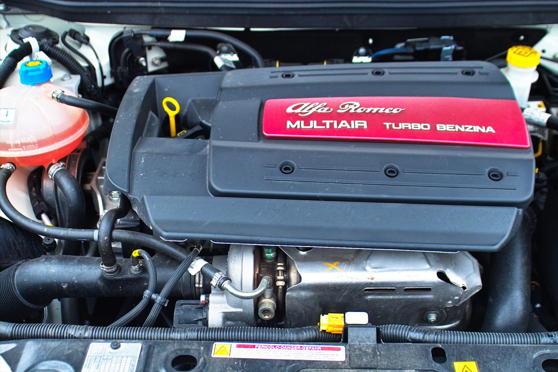 TEST Alfa Romeo Giulietta 1,4 Multiair Distinctive TCT - Ένα αυτοκίνητο ...