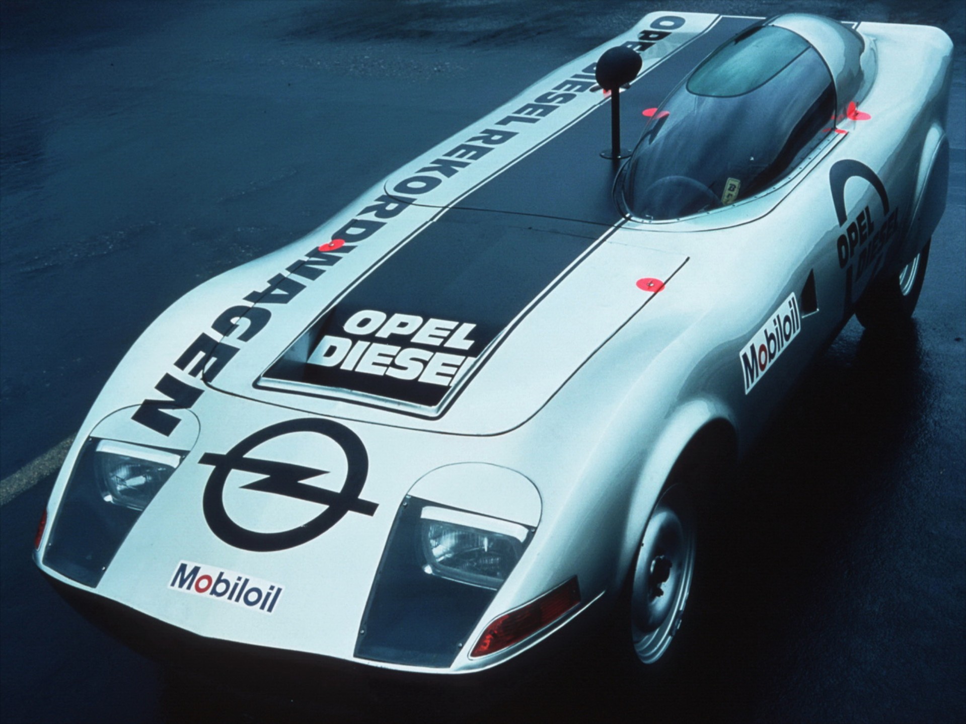 Opel records: Αναζητώντας τα όρια - Τα ρεκόρ υπάρχουν για ένα και μόνο ...