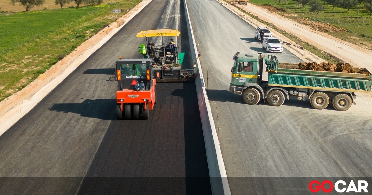 Ανοίγει ο νέος μεγάλος δρόμος 75 km της Ελλάδας – Πέφτει ήδη η άσφαλτος ...